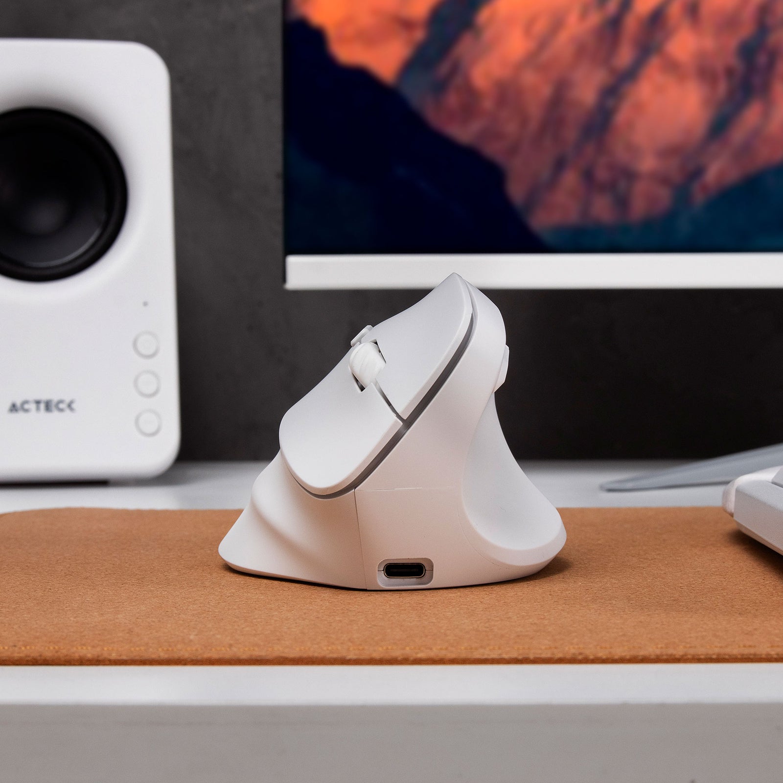 Combo Teclado y Mouse | Creator Virtuos Fitt MK770 | 2 en 1 + Inalámbr